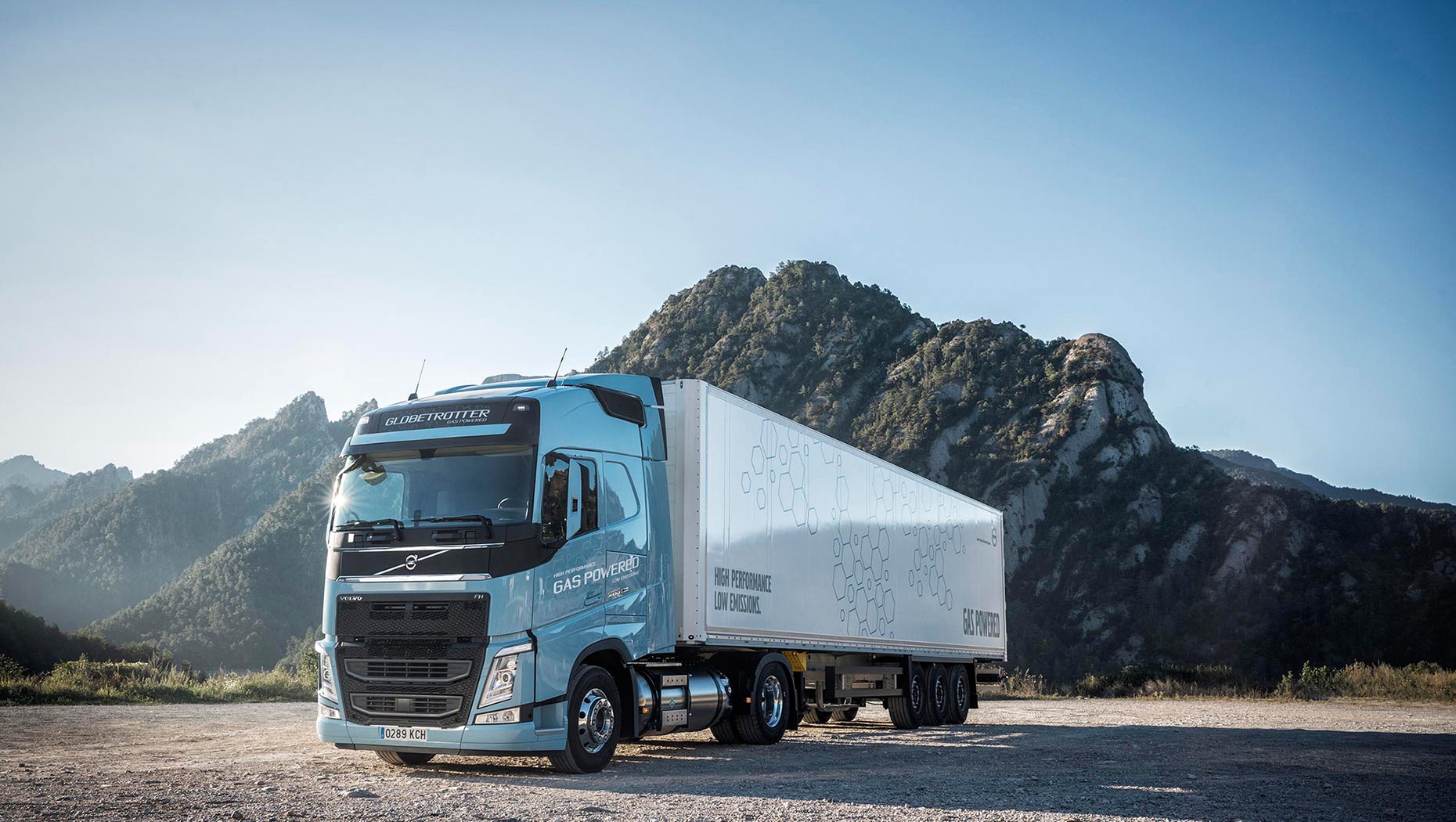 New trucks from Volvo running on LNG offer the same performance as ...