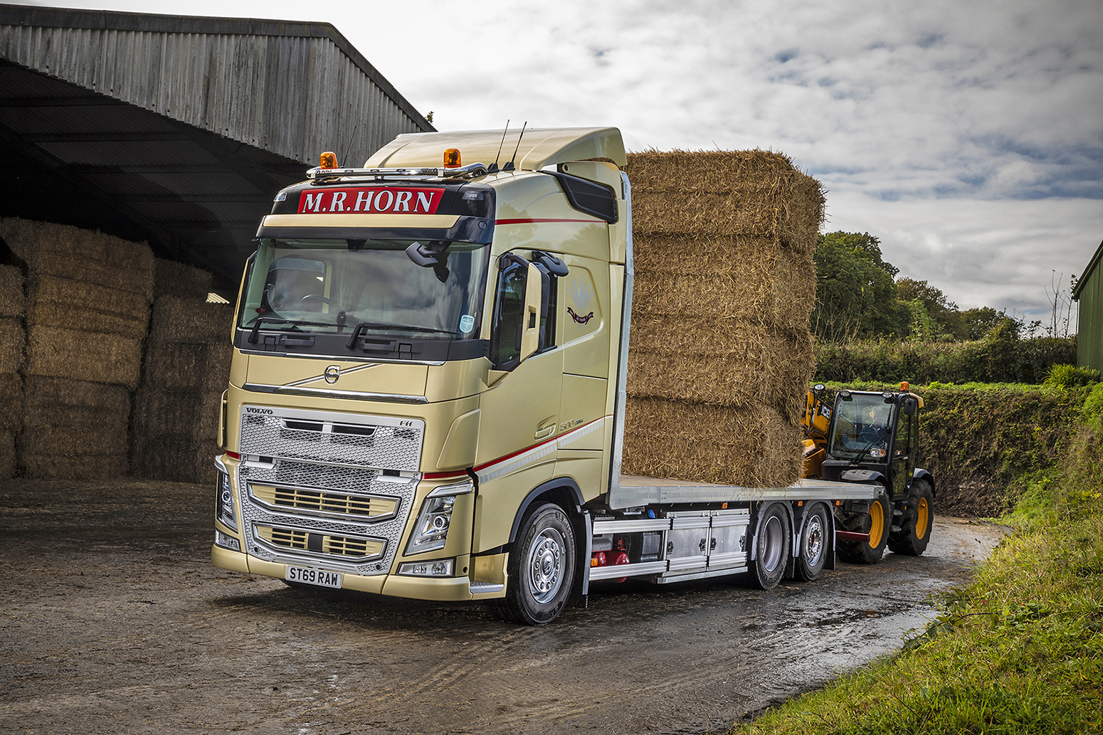M.R. Horn makes hay and shines with a new gold liveried Volvo FH ...
