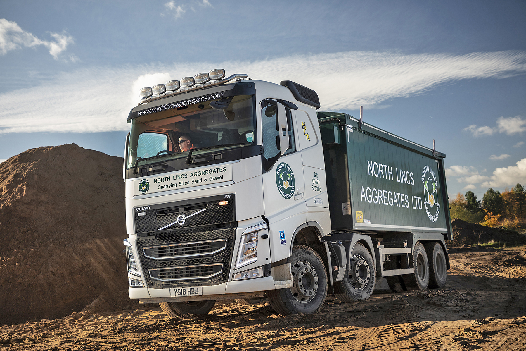 Eleven New Volvo Trucks Pass the Test on Aggregate at North Lincs