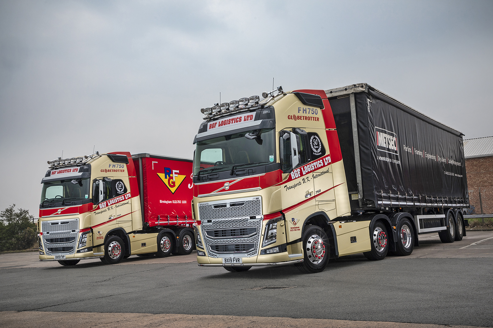 Two new Volvo FH16 750 tractor units create a golden opportunity for ...